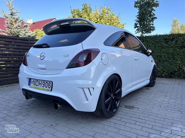 Balts Opel Corsa 2014 Klaipėda, ar dzinēja tilpumu 1.60 L un nobraukumu 213 tūkst. km par 6900 €, foto 1 vietnē AUTOMOTO.COM.LV