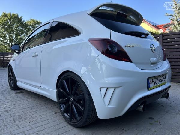 Balts Opel Corsa 2014 Klaipėda, ar dzinēja tilpumu 1.60 L un nobraukumu 213 tūkst. km par 6900 €, foto 2 vietnē AUTOMOTO.COM.LV
