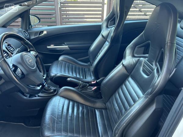 Balts Opel Corsa 2014 Klaipėda, ar dzinēja tilpumu 1.60 L un nobraukumu 213 tūkst. km par 6900 €, foto 10 vietnē AUTOMOTO.COM.LV