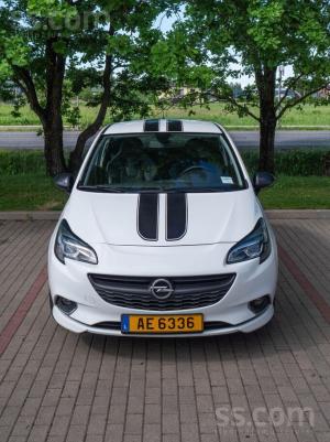 White Opel Corsa 2015 in Riga, with an engine capacity of 1.40 L and mileage of 144 thousand km for 10200 €, photo  on AUTOMOTO.COM.LV
