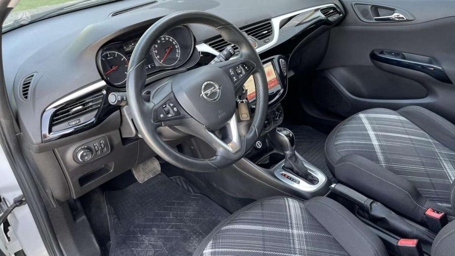Balts Opel Corsa 2015 Marijampole, ar dzinēja tilpumu 1.40 L un nobraukumu 126 tūkst. km par 7200 €, foto 3 vietnē AUTOMOTO.COM.LV