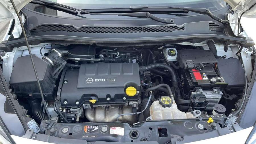 Balts Opel Corsa 2015 Marijampole, ar dzinēja tilpumu 1.40 L un nobraukumu 126 tūkst. km par 7200 €, foto 20 vietnē AUTOMOTO.COM.LV