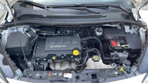 Balts Opel Corsa 2015 Marijampole, ar dzinēja tilpumu 1.40 L un nobraukumu 126 tūkst. km par 7200 €, foto 18 vietnē AUTOMOTO.COM.LV