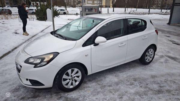 White Opel Corsa 2016 in Kaunas, with an engine capacity of 1.40 L and mileage of 140 thousand km for 6150 €, photo 3 on AUTOMOTO.COM.LV