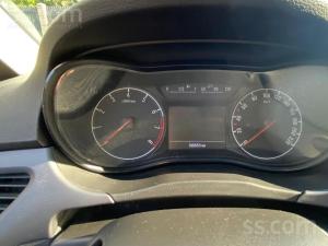 White Opel Corsa 2016 in Riga, with an engine capacity of 1.40 L and mileage of 191 thousand km for 4890 €, photo 8 on AUTOMOTO.COM.LV