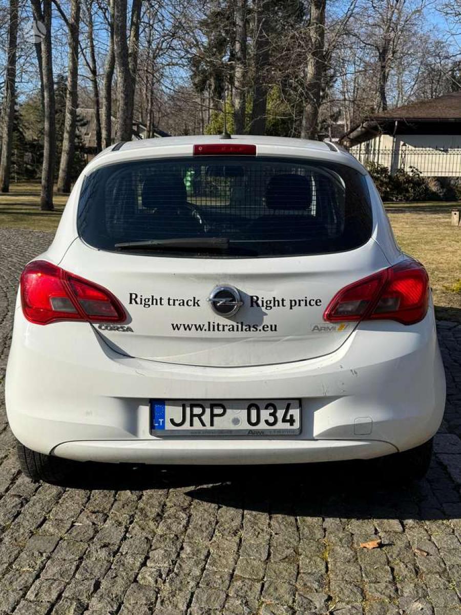 White Opel Corsa 2017 in Klaipeda, with an engine capacity of 1.40 L and mileage of 165 thousand km for 3630 €, photo 6 on AUTOMOTO.COM.LV