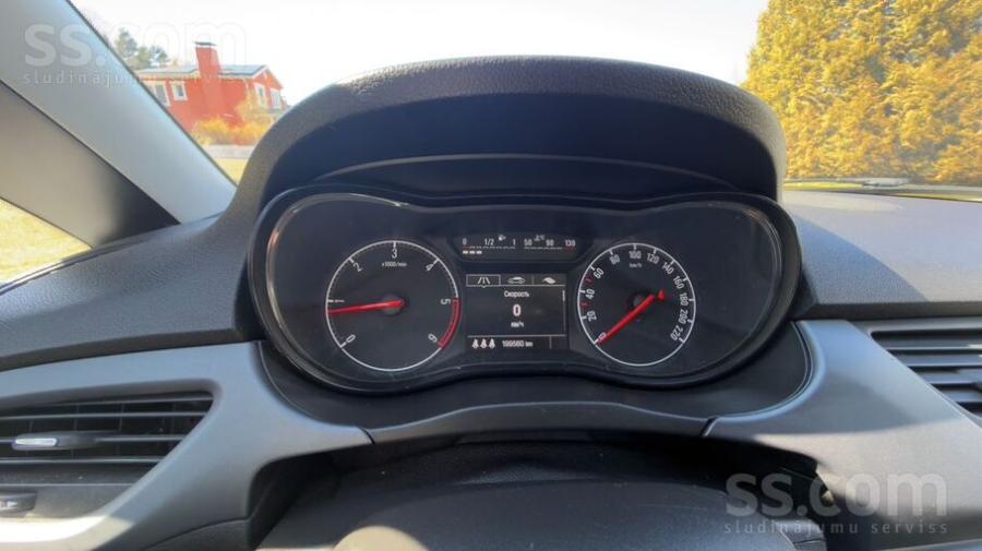 Balts Opel Corsa 2018 Rīga, ar dzinēja tilpumu 1.30 L un nobraukumu 199 tūkst. km par 4350 €, foto 8 vietnē AUTOMOTO.COM.LV