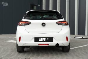 White Opel Corsa 2020 in Vilnius, with an engine capacity of 1.20 L and mileage of 66 thousand km for 9500 €, photo 5 on AUTOMOTO.COM.LV
