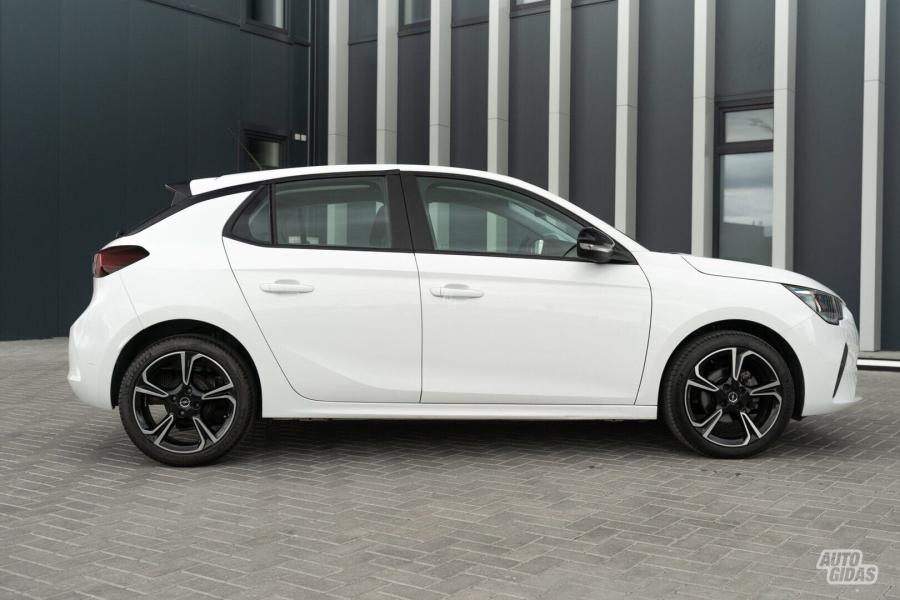 White Opel Corsa 2020 in Vilnius, with an engine capacity of 1.20 L and mileage of 66 thousand km for 9500 €, photo 7 on AUTOMOTO.COM.LV