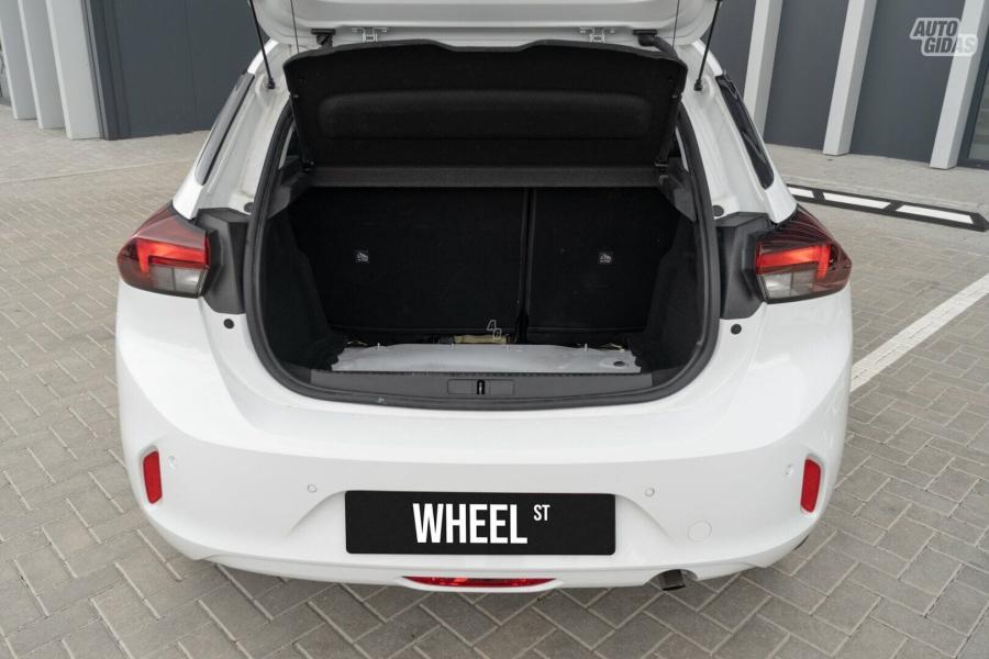 White Opel Corsa 2020 in Vilnius, with an engine capacity of 1.20 L and mileage of 66 thousand km for 9500 €, photo 13 on AUTOMOTO.COM.LV