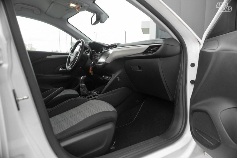 White Opel Corsa 2020 in Vilnius, with an engine capacity of 1.20 L and mileage of 66 thousand km for 9500 €, photo 18 on AUTOMOTO.COM.LV