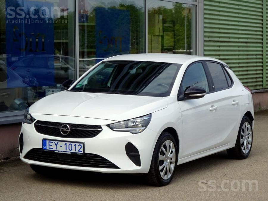 White Opel Corsa 2020 in Riga, with an engine capacity of 1.40 L and mileage of 86 thousand km for 12900 €, photo 1 on AUTOMOTO.COM.LV
