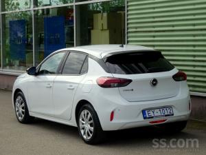 White Opel Corsa 2020 in Riga, with an engine capacity of 1.40 L and mileage of 86 thousand km for 12900 €, photo 5 on AUTOMOTO.COM.LV