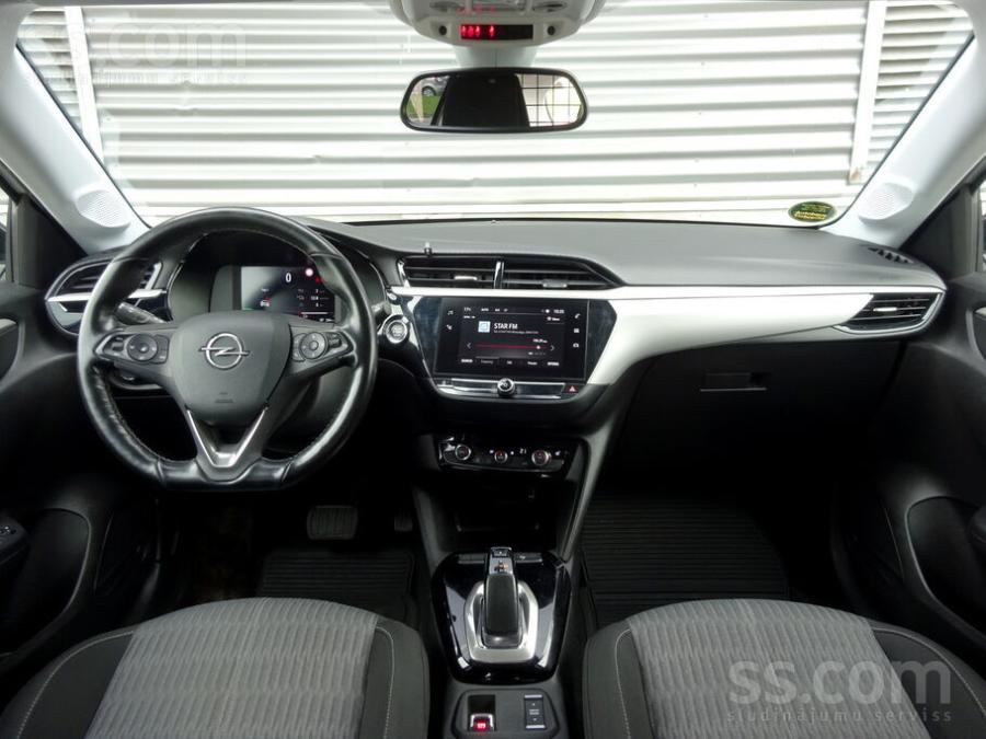 White Opel Corsa 2020 in Riga, with an engine capacity of 1.40 L and mileage of 86 thousand km for 12900 €, photo 6 on AUTOMOTO.COM.LV