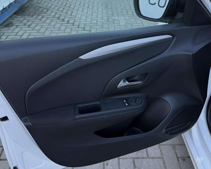 Balts Opel Corsa 2020 Tauragė, ar dzinēja tilpumu 1.20 L un nobraukumu 170 tūkst. km par 5300 €, foto 14 vietnē AUTOMOTO.COM.LV