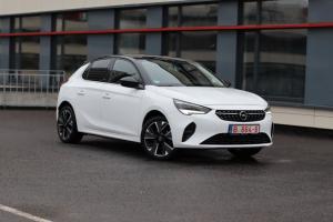 Balts Opel Corsa 2020 Rīga, ar dzinēja tilpumu 0.00 L un nobraukumu 40 tūkst. km par 12480 €, foto  vietnē AUTOMOTO.COM.LV