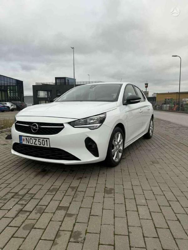 White Opel Corsa 2021 in Kaunas, with an engine capacity of 1.50 L and mileage of 164 thousand km for 8800 €, photo 3 on AUTOMOTO.COM.LV