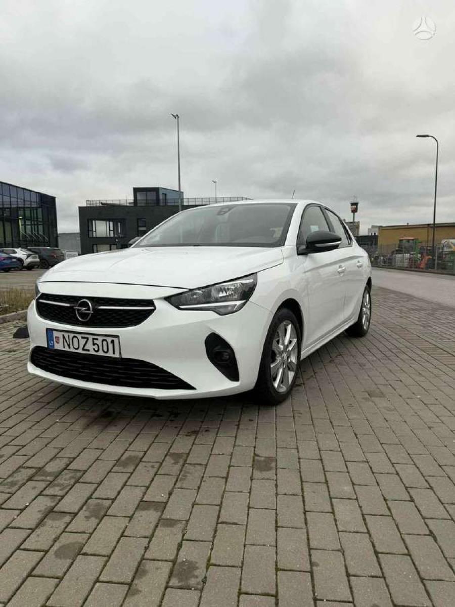 White Opel Corsa 2021 in Kaunas, with an engine capacity of 1.50 L and mileage of 164 thousand km for 8800 €, photo 3 on AUTOMOTO.COM.LV