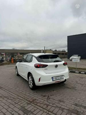 White Opel Corsa 2021 in Kaunas, with an engine capacity of 1.50 L and mileage of 164 thousand km for 8800 €, photo 5 on AUTOMOTO.COM.LV