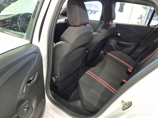 Balts Opel Corsa 2021 Rīga, ar dzinēja tilpumu 1.40 L un nobraukumu 142 tūkst. km par 14500 €, foto 8 vietnē AUTOMOTO.COM.LV