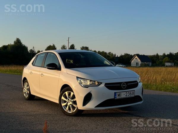 White Opel Corsa 2021 in Jelgava, with an engine capacity of 1.20 L and mileage of 108 thousand km for 8900 €, photo 1 on AUTOMOTO.COM.LV