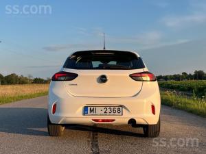 White Opel Corsa 2021 in Jelgava, with an engine capacity of 1.20 L and mileage of 108 thousand km for 8900 €, photo 4 on AUTOMOTO.COM.LV