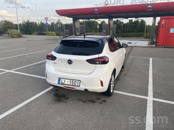 White Opel Corsa 2021 in Ogre, with an engine capacity of 1.20 L and mileage of 51 thousand km for 9350 €, photo 2 on AUTOMOTO.COM.LV