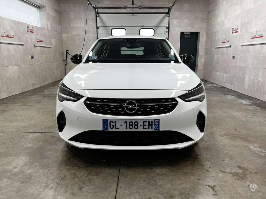 White Opel Corsa 2022 in Marijampole, with an engine capacity of 1.20 L and mileage of 109 thousand km for 7623 €, photo 3 on AUTOMOTO.COM.LV