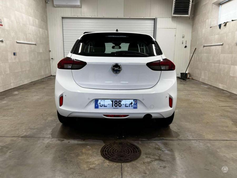 White Opel Corsa 2022 in Marijampole, with an engine capacity of 1.20 L and mileage of 109 thousand km for 7623 €, photo 6 on AUTOMOTO.COM.LV