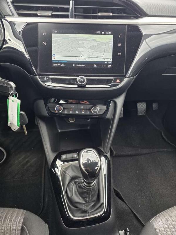 Balts Opel Corsa 2022 Viļņa, ar dzinēja tilpumu 1.20 L un nobraukumu 103 tūkst. km par 7700 €, foto 8 vietnē AUTOMOTO.COM.LV