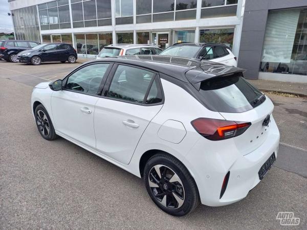 White Opel Corsa 2023 in Kaunas, with an engine capacity of 0.00 L and mileage of 11 thousand km for 23678 €, photo 3 on AUTOMOTO.COM.LV