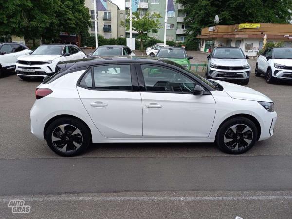 White Opel Corsa 2023 in Kaunas, with an engine capacity of 0.00 L and mileage of 11 thousand km for 23678 €, photo 6 on AUTOMOTO.COM.LV