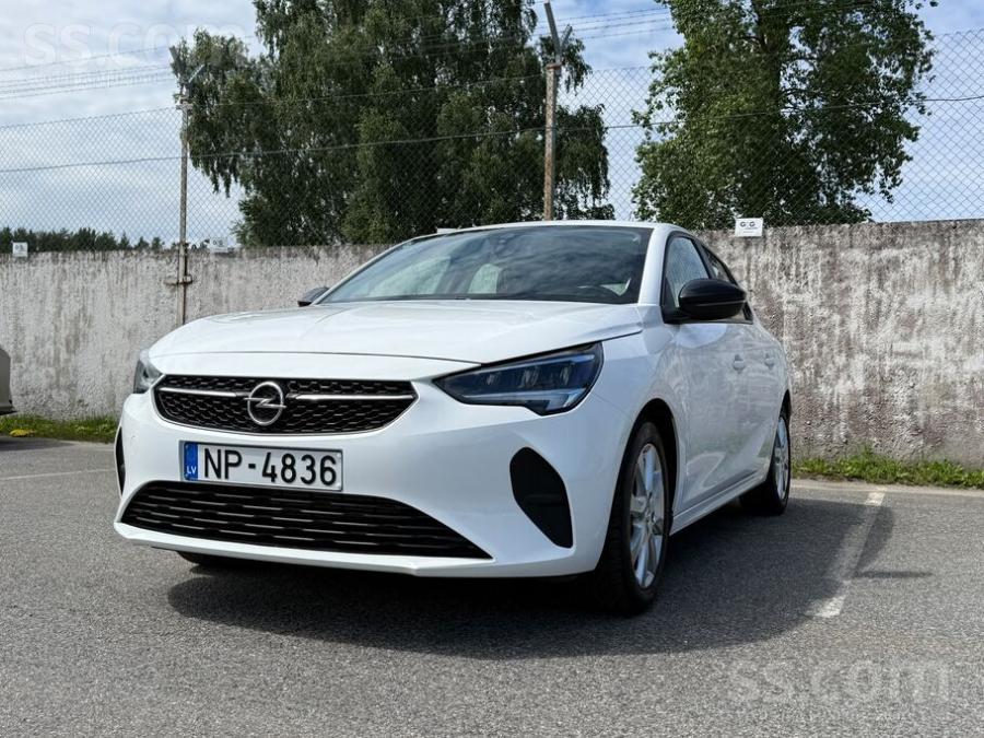 White Opel Corsa 2023 in Riga, with an engine capacity of 1.50 L and mileage of 110 thousand km for 11500 €, photo 1 on AUTOMOTO.COM.LV