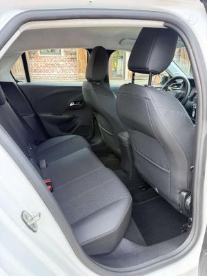 Balts Opel Corsa 2023 Klaipėda, ar dzinēja tilpumu 1.50 L un nobraukumu 138 tūkst. km par 10299 €, foto 17 vietnē AUTOMOTO.COM.LV