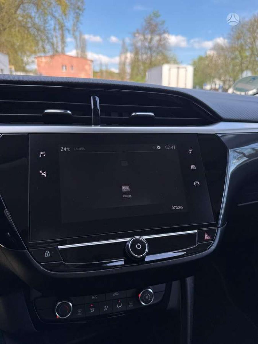 Balts Opel Corsa 2023 Klaipėda, ar dzinēja tilpumu 1.50 L un nobraukumu 138 tūkst. km par 10299 €, foto 24 vietnē AUTOMOTO.COM.LV