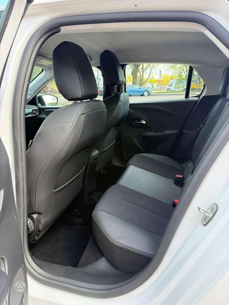 Balts Opel Corsa 2023 Klaipėda, ar dzinēja tilpumu 1.50 L un nobraukumu 139 tūkst. km par 8700 €, foto 12 vietnē AUTOMOTO.COM.LV