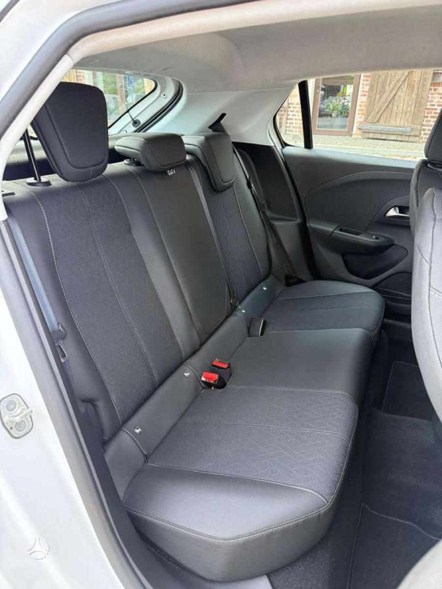 Balts Opel Corsa 2023 Klaipėda, ar dzinēja tilpumu 1.50 L un nobraukumu 139 tūkst. km par 8700 €, foto 16 vietnē AUTOMOTO.COM.LV