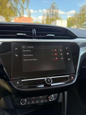 Balts Opel Corsa 2023 Klaipėda, ar dzinēja tilpumu 1.50 L un nobraukumu 139 tūkst. km par 8700 €, foto 23 vietnē AUTOMOTO.COM.LV