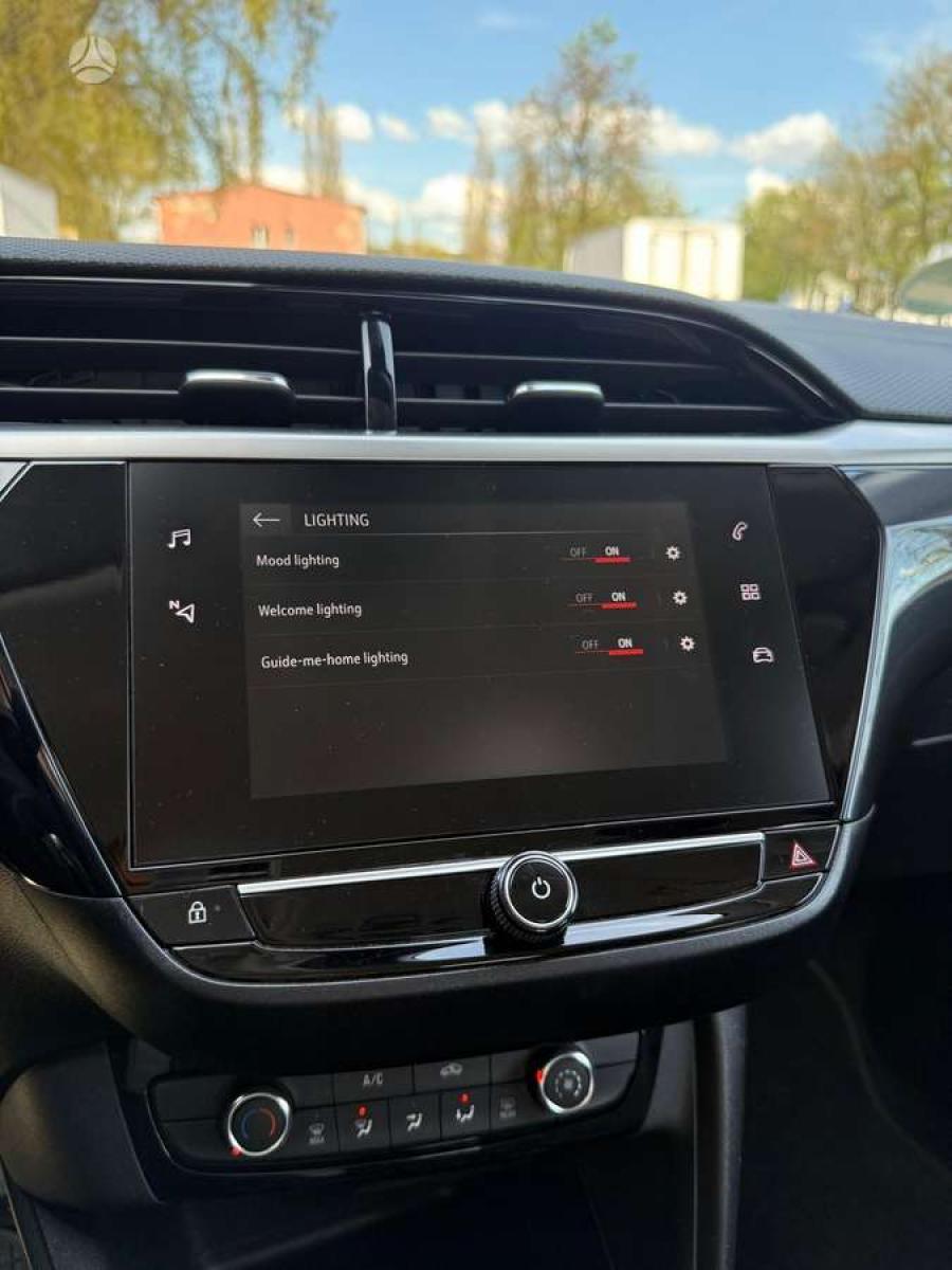 Balts Opel Corsa 2023 Klaipėda, ar dzinēja tilpumu 1.50 L un nobraukumu 139 tūkst. km par 8700 €, foto 23 vietnē AUTOMOTO.COM.LV