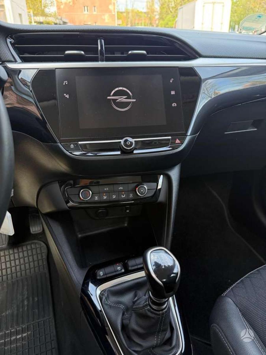 Balts Opel Corsa 2023 Klaipėda, ar dzinēja tilpumu 1.50 L un nobraukumu 139 tūkst. km par 8700 €, foto 25 vietnē AUTOMOTO.COM.LV