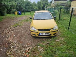 Yellow Opel Corsa 2006 in Riga, with an engine capacity of 1.00 L and mileage of 187 thousand km for 800 €, photo  on AUTOMOTO.COM.LV