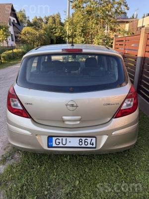 Dzeltens Opel Corsa 2007 Jelgava, ar dzinēja tilpumu 1.40 L un nobraukumu 237 tūkst. km par 1800 €, foto 4 vietnē AUTOMOTO.COM.LV