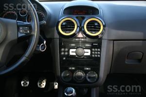 Dzeltens Opel Corsa 2011 Tukums, ar dzinēja tilpumu 1.70 L un nobraukumu 218 tūkst. km par 2250 €, foto 8 vietnē AUTOMOTO.COM.LV