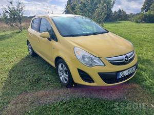 Yellow Opel Corsa 2013 in Riga, with an engine capacity of 1.20 L and mileage of 239 thousand km for 3500 €, photo 4 on AUTOMOTO.COM.LV