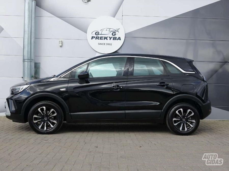 Black Opel Crossland 2022 in Ramuciai, with an engine capacity of 1.20 L and mileage of 88 thousand km for 13450 €, photo 6 on AUTOMOTO.COM.LV