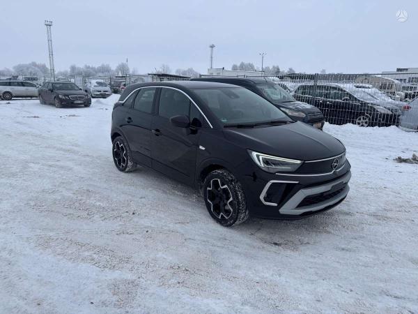 Melns Opel Crossland 2022 Marijampole, ar dzinēja tilpumu 1.20 L un nobraukumu 25 tūkst. km par 12750 €, foto  vietnē AUTOMOTO.COM.LV