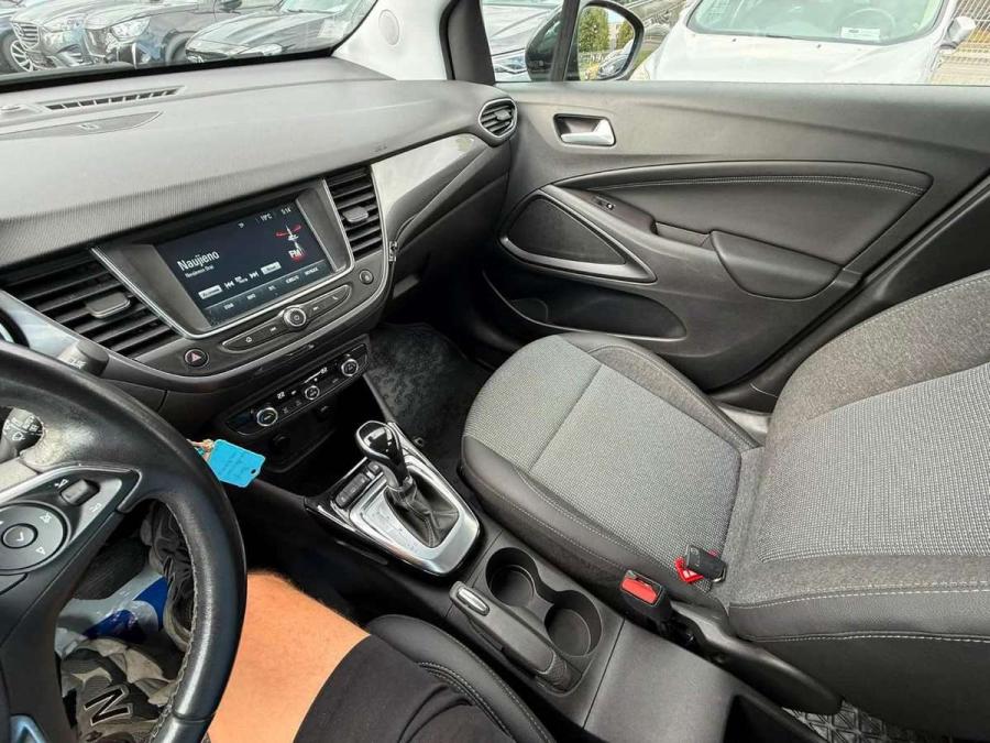 Черный Опель Crossland 2023 в Шяуляй, объемом двигателя 1.50 л и пробегом 130 тыс. км за 10800 €, фото 16 на AUTOMOTO.COM.LV