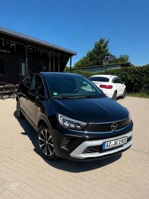 Black Opel Crossland 2023 in Klaipeda, with an engine capacity of 1.20 L and mileage of 30 thousand km for 11850 €, photo 4 on AUTOMOTO.COM.LV