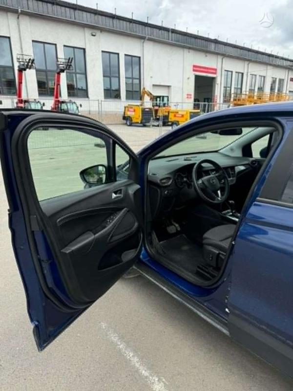 Синий Опель Crossland 2021 в Вильнюс, объемом двигателя 1.50 л и пробегом 57 тыс. км за 12000 €, фото 7 на AUTOMOTO.COM.LV