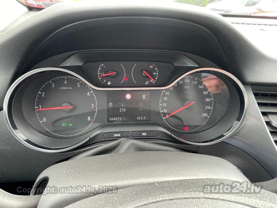Zils Opel Crossland 2021 Tartu, ar dzinēja tilpumu 1.20 L un nobraukumu 65 tūkst. km par 15990 €, foto 15 vietnē AUTOMOTO.COM.LV